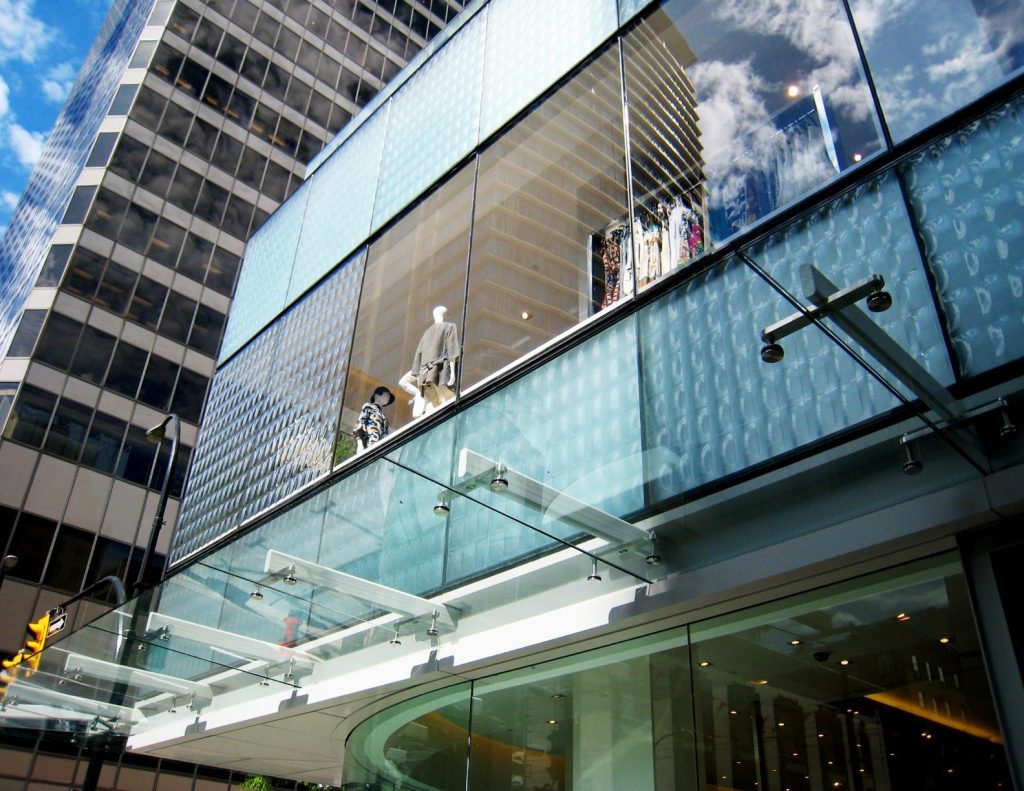Lattice Textured Glass - Frontier Workspace Group